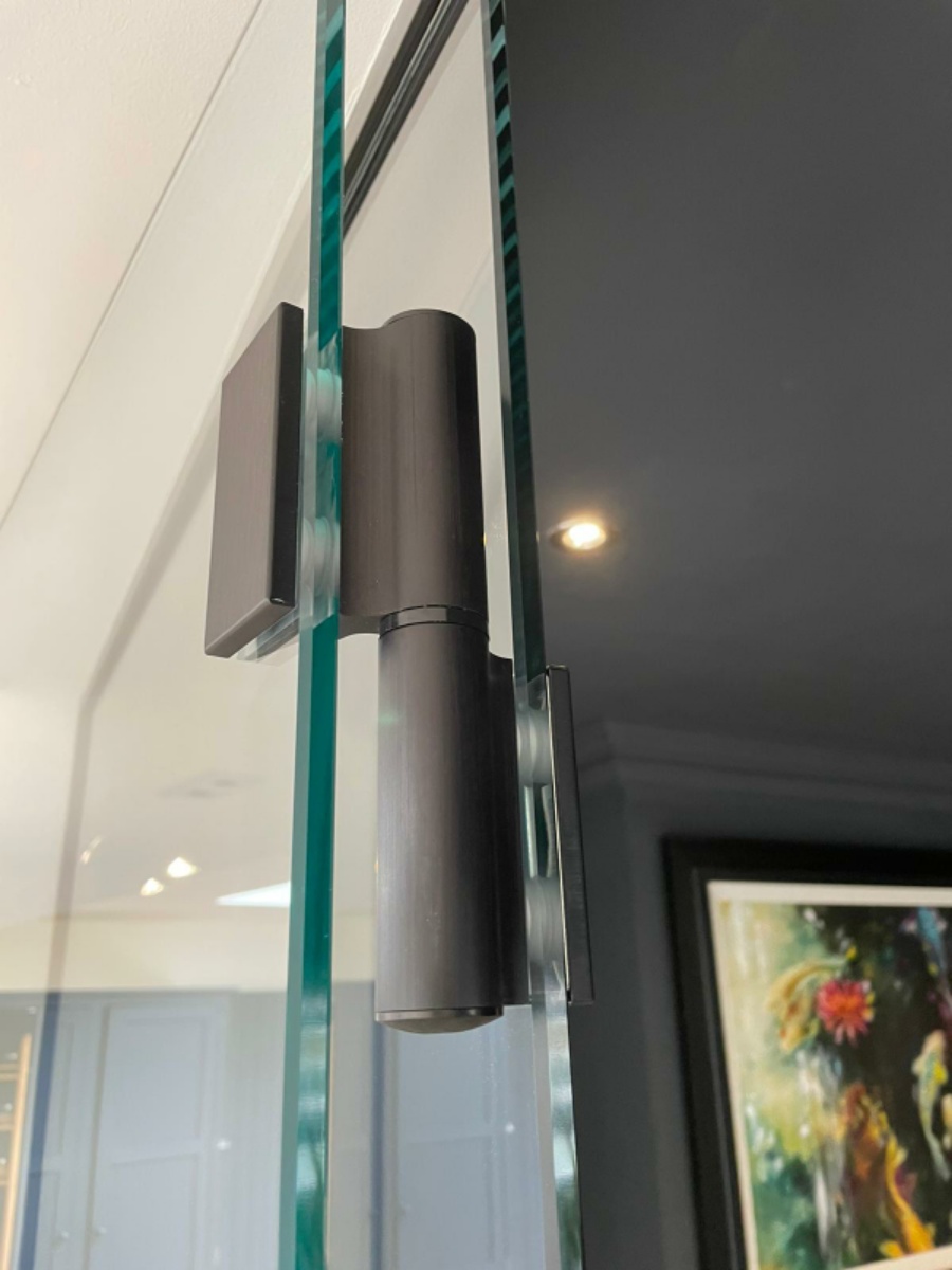 Architectural customers are bowled over by the EVO Hinge! - Bellsure